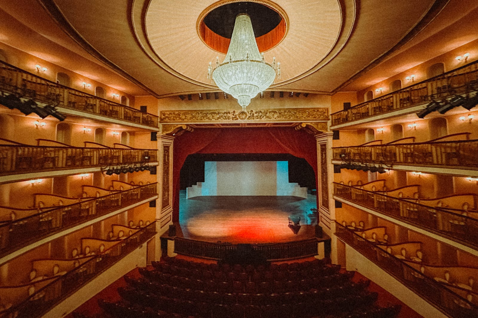 Teatro Arthur Azevedo completa 206 anos como símbolo da história e cultura do Maranhão; vale ...