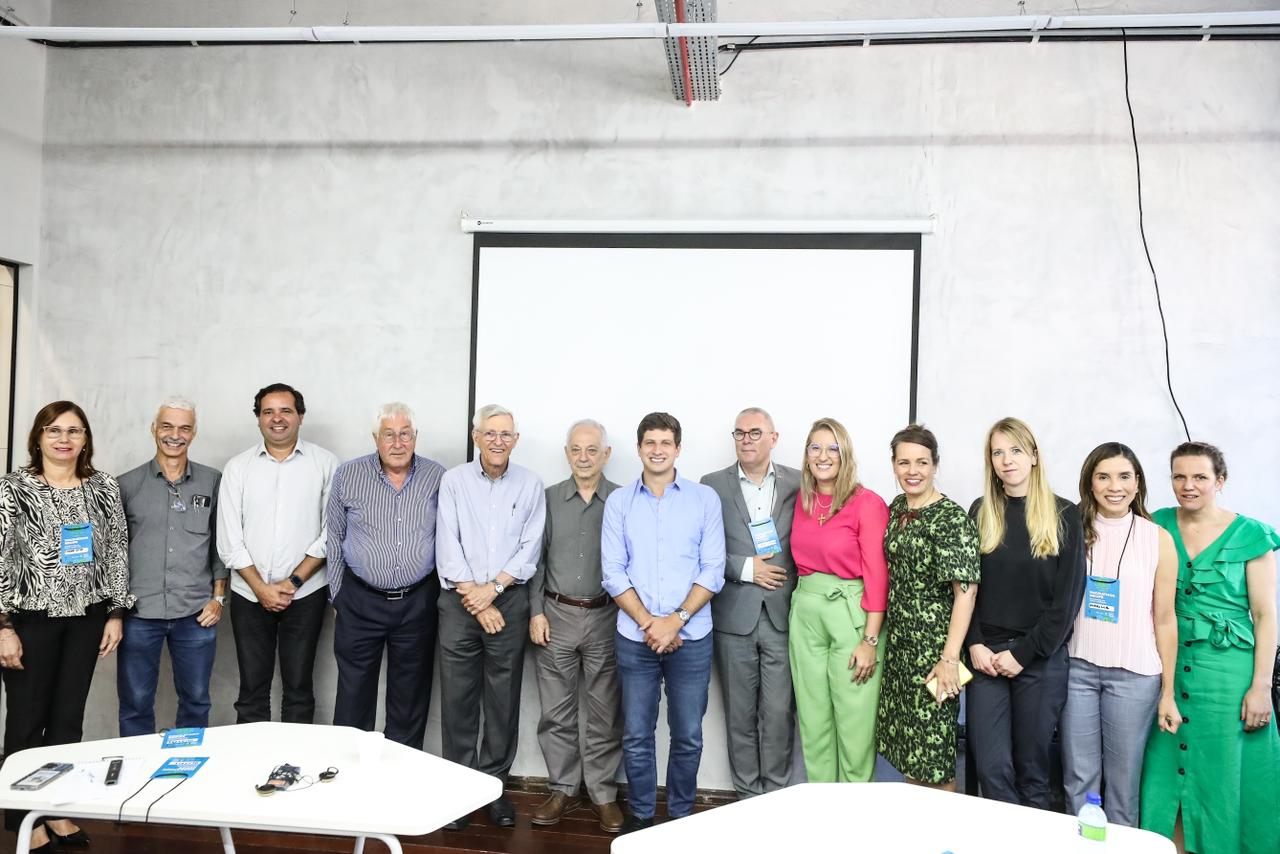 Hackathon propõe alternativas para minimizar alagamentos em Recife