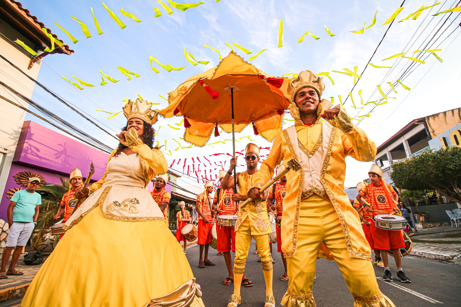 Brasil ganha Dia Nacional do Maracatu